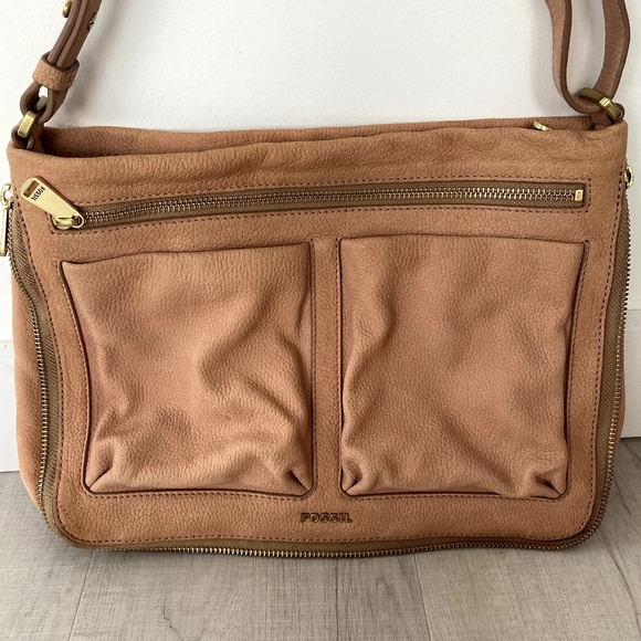 Fossil | Bags | Fossil Small Piper Pebbled Leather Crossbody Bag | Poshmark